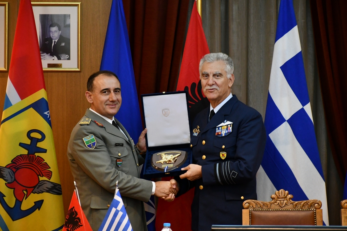 Προσκεκλημένος του Α/ΓΕΕΘΑ στην Ελλάδα ο Αρχηγός Ενόπλων Δυνάμεων της ...