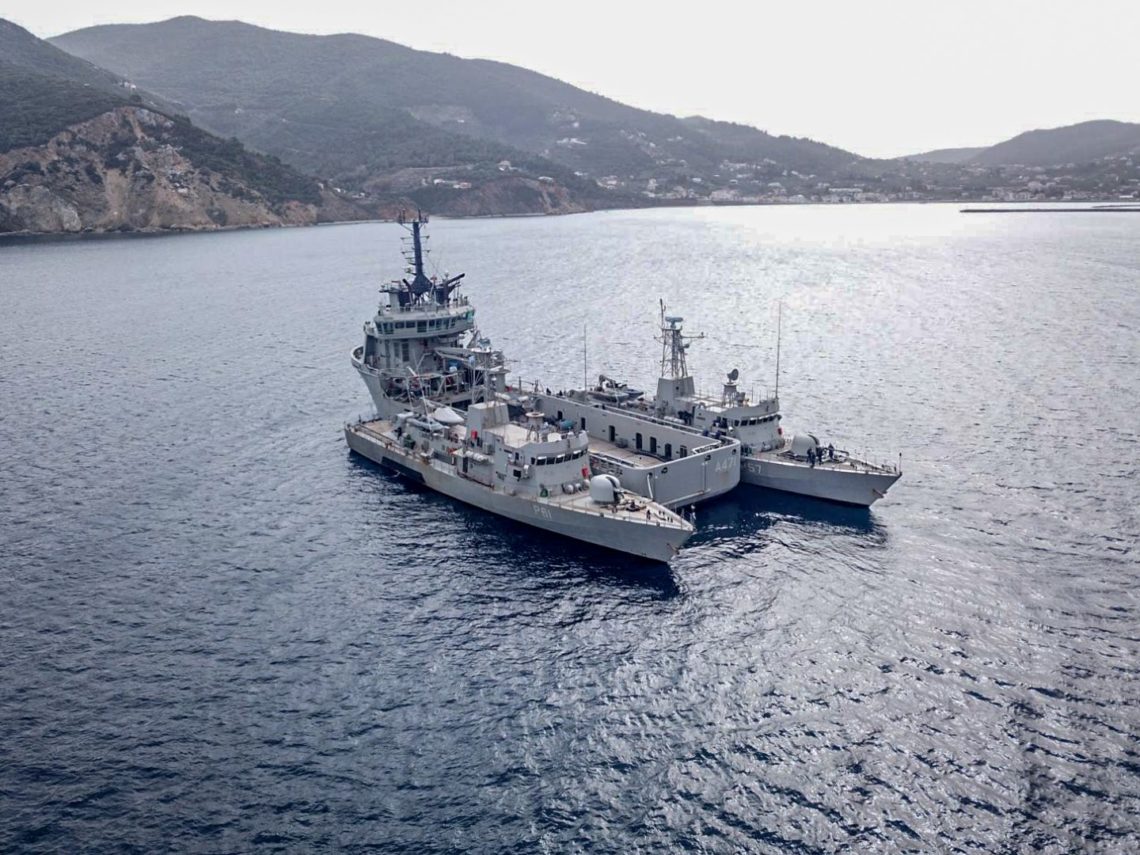 ΑΣΚΟΣ ΤΟΥ ΑΙΟΛΟΥ: Προβολή ισχύος του Πολεμικού Ναυτικού: Απίστευτα ...