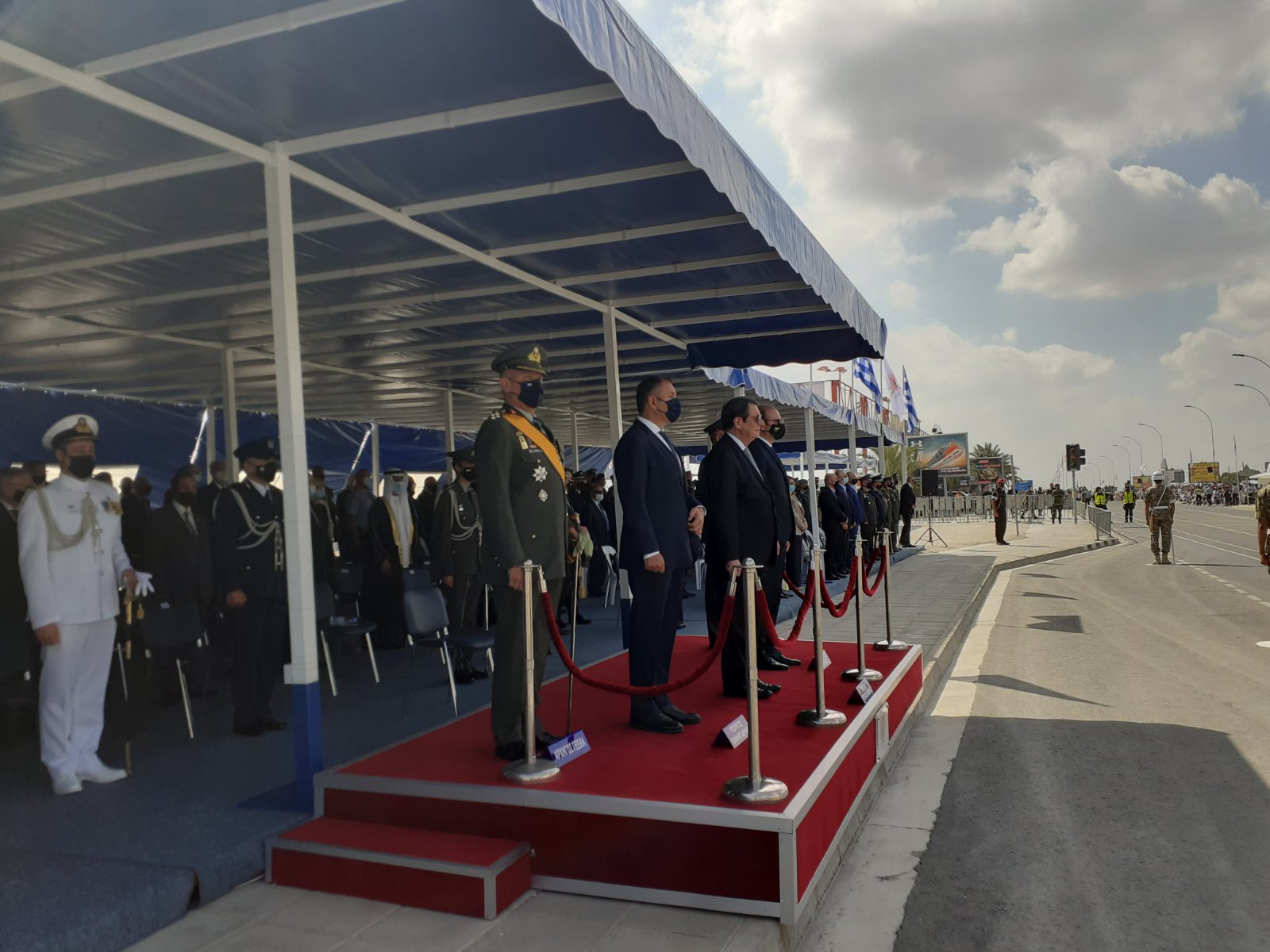 Κύπρος: Στην παρέλαση για την επέτειο της ανεξαρτησίας Παναγιωτόπουλος ...
