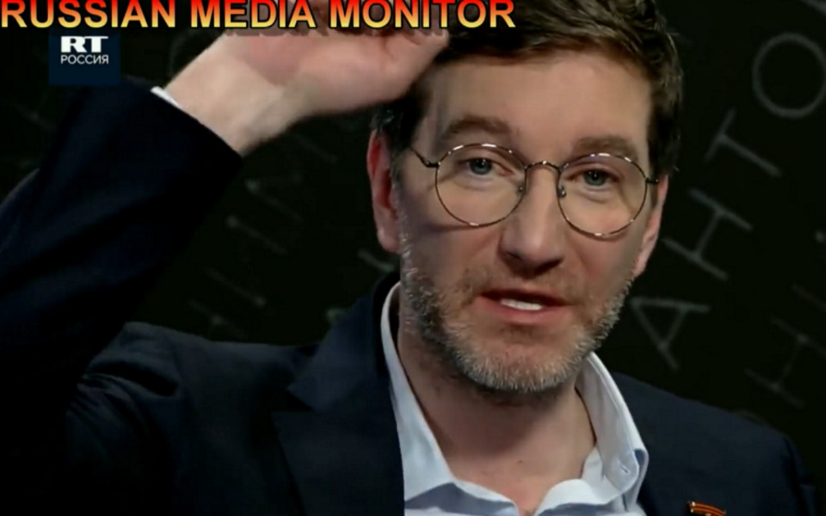 Δημοσιογράφος του RT ζητά «να πνιγούν ή να καούν» τα παιδιά των ...