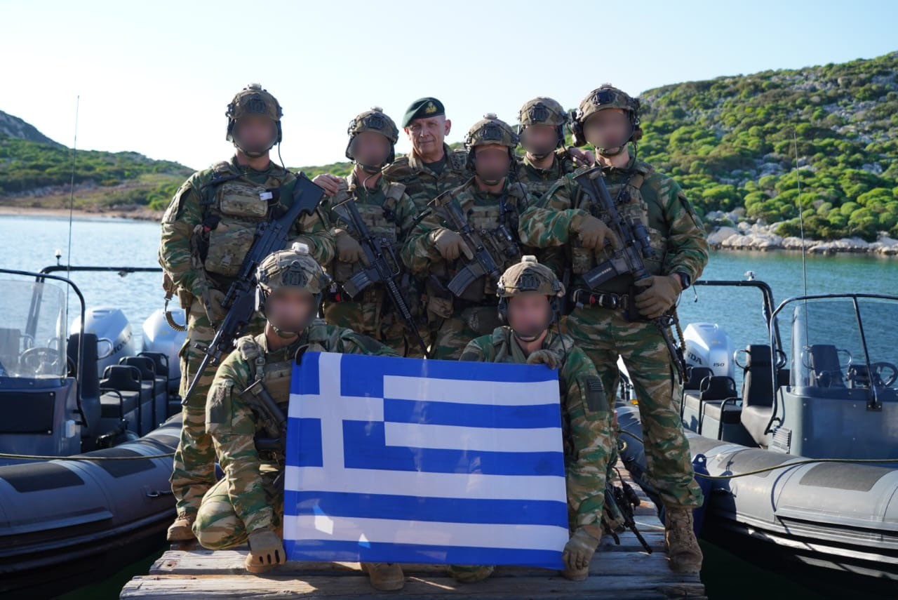 Αρχηγός ΓΕΕΘΑ: Επίσκεψη σε μονάδες των ΕΔ σε Ρόδο, Μεγίστη, Ρω και ...