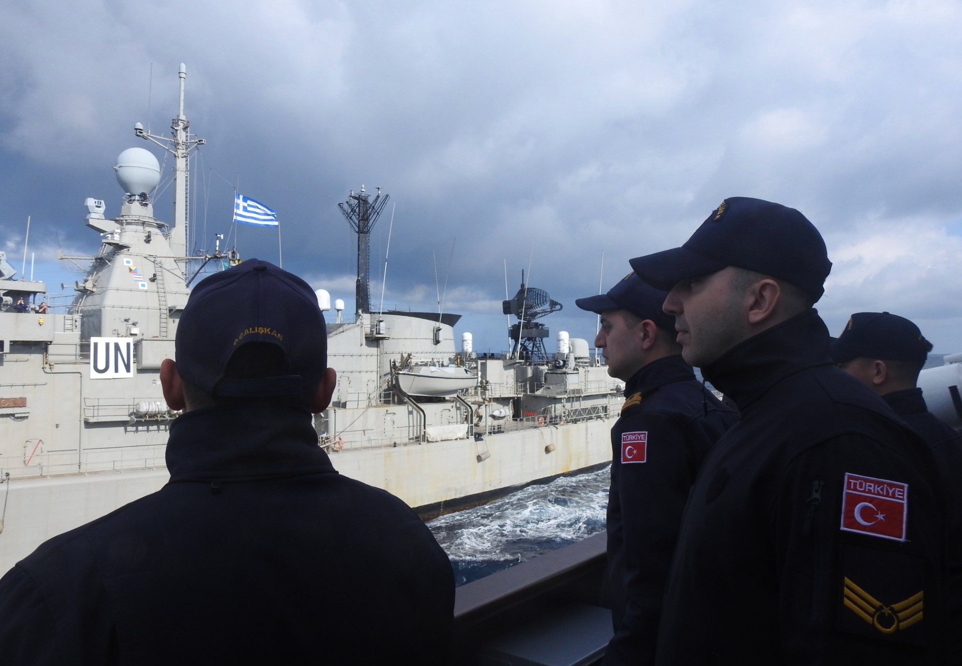 UNIFIL: Συνεκπαίδευση της φρεγάτας «ΛΗΜΝΟΣ» με την τουρκική φρεγάτα «TCG HEYBELİADA» [pics ...