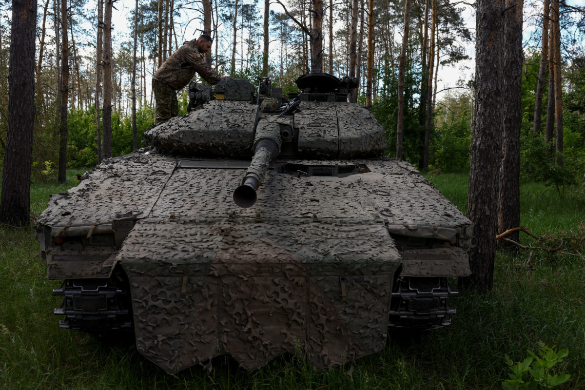 CV90: Σουηδία, Λιθουανία, Νορβηγία και Φινλανδία εξετάζουν την από κοινού απόκτηση εκατοντάδων ...