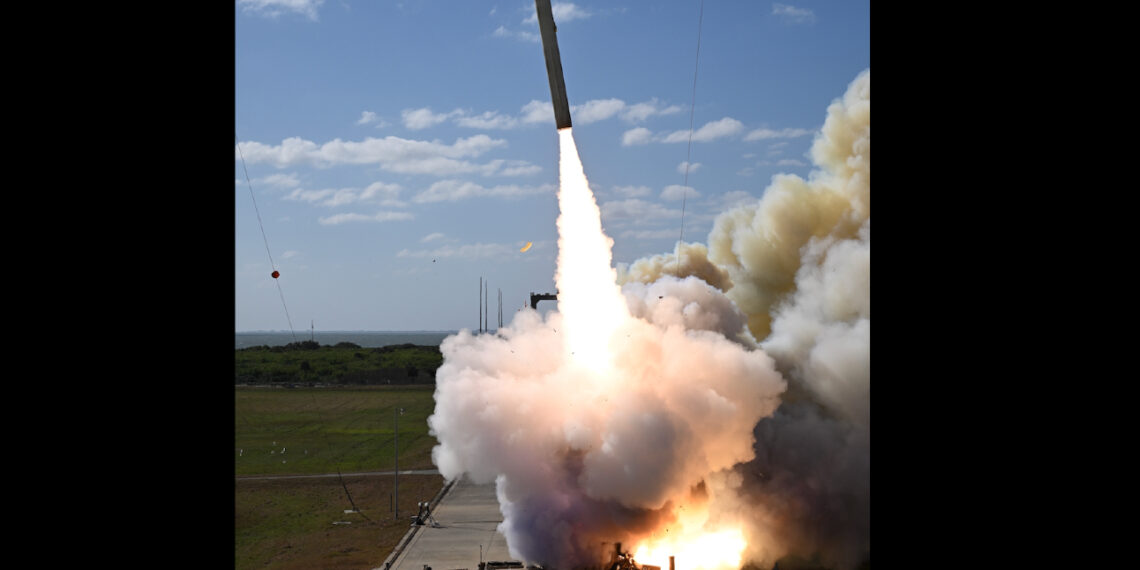 Dark Eagle: Ο αμερικανικός στρατός εκτόξευσε επιτέλους τον υπερηχητικό ...