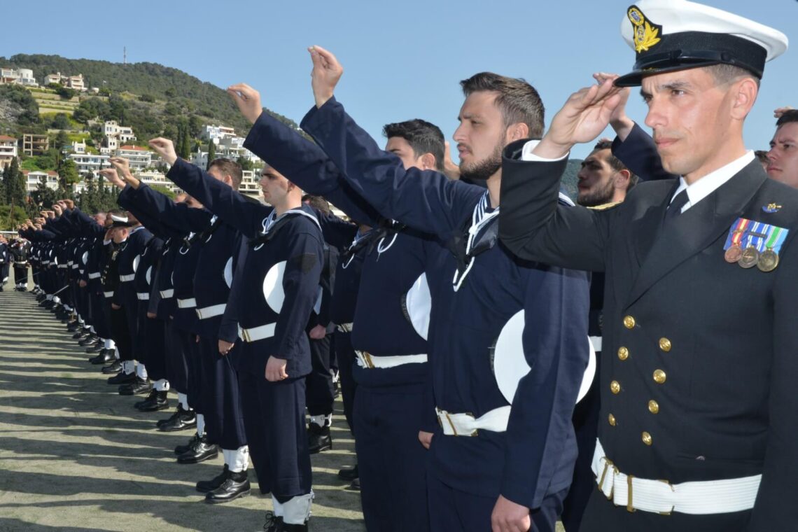 Τελετή ορκωμοσίας Ναυτών της 2025 Α' ΕΣΣΟ στο Κέντρο Εκπαιδεύσεως ΠΟΡΟΣ ...