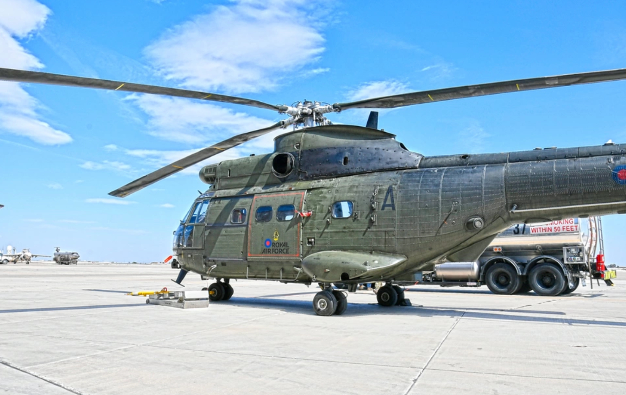 Η Βρετανία αποσύρει τα ελικόπτερα Puma μετά από 50 χρόνια υπηρεσίας και ...