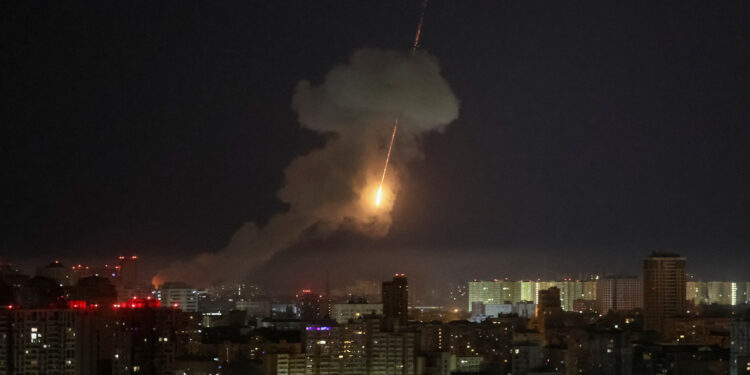 ERAM: Οι ΗΠΑ «έκλεισαν» την πώληση 3.350 πυραύλων στην Ουκρανία αξίας 825 εκατ. δολαρίων | OnAlert