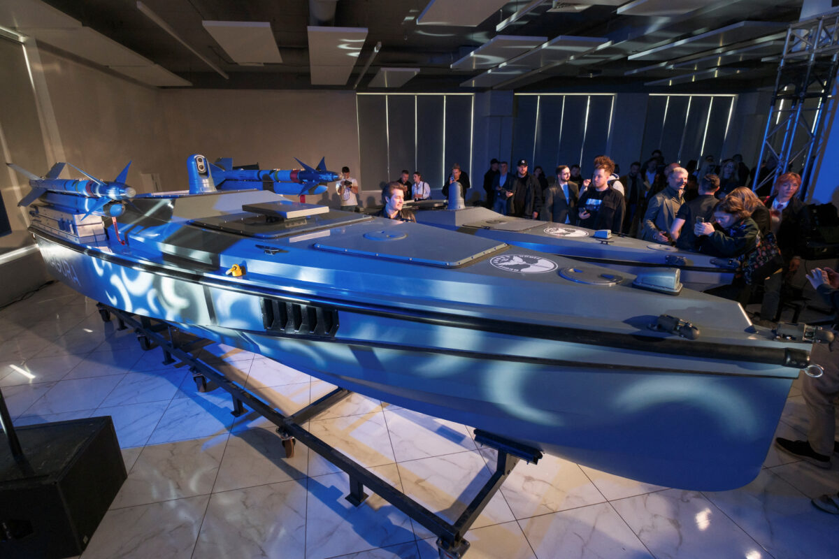 Magura V7: Η Ουκρανία «αλλάζει τους κανόνες» του πολέμου στη θάλασσα με νέα προηγμένα USVs [pics ...