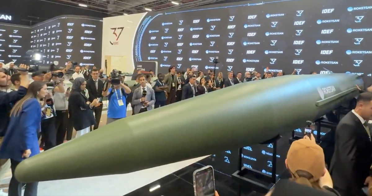 TAYFUN Block 4: Η Τουρκία παρουσίασε την υπερηχητική έκδοση του βαλλιστικού πυραύλου με ...