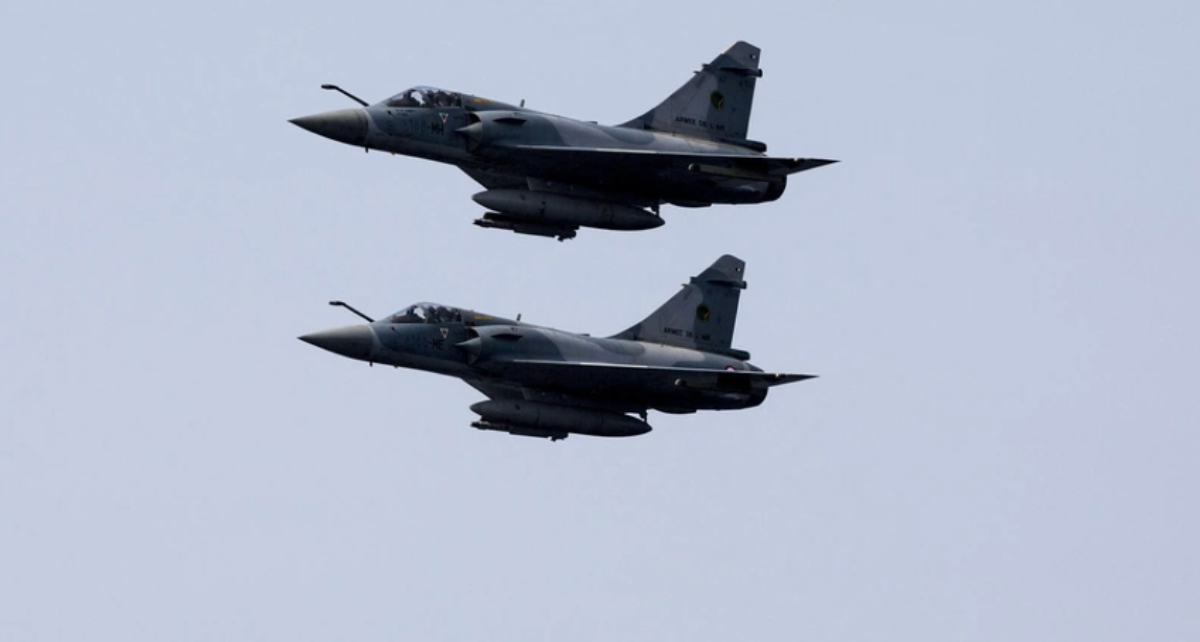«Τα Mirage 2000D RMV δεν έχουν πει την τελευταία τους λέξη»: Η Γαλλία ...