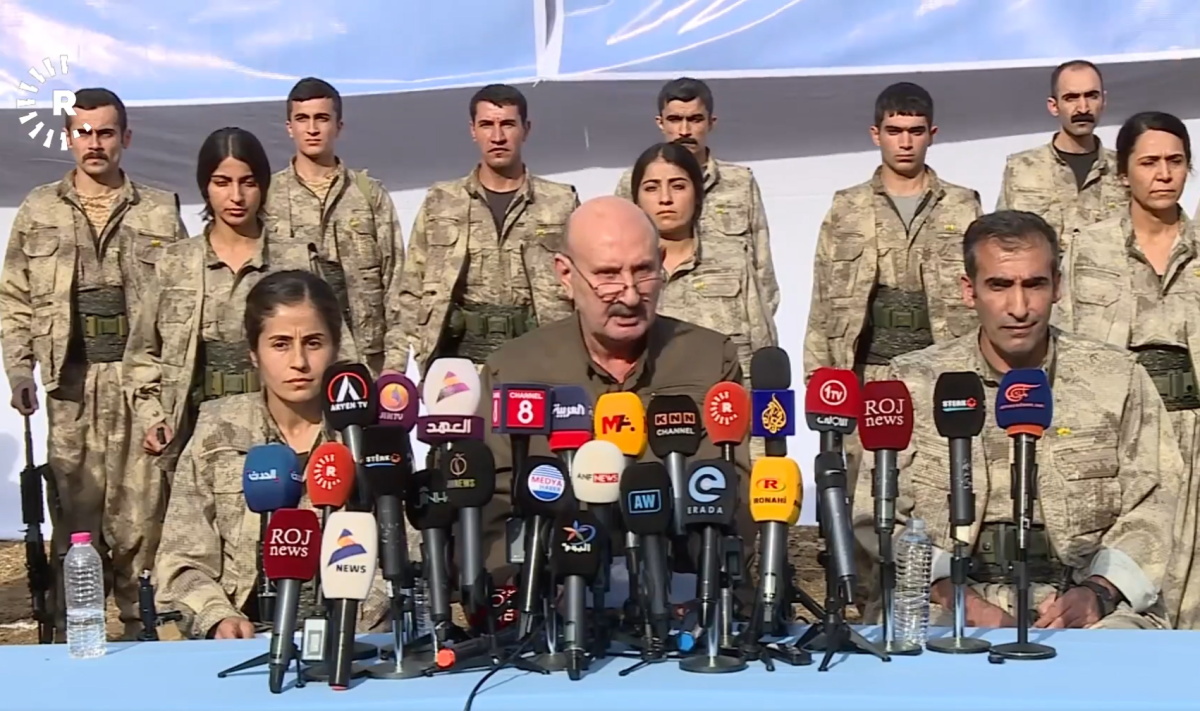PKK: Ανακοίνωσε πως αποσύρει τις δυνάμεις του από την Τουρκία στα ...