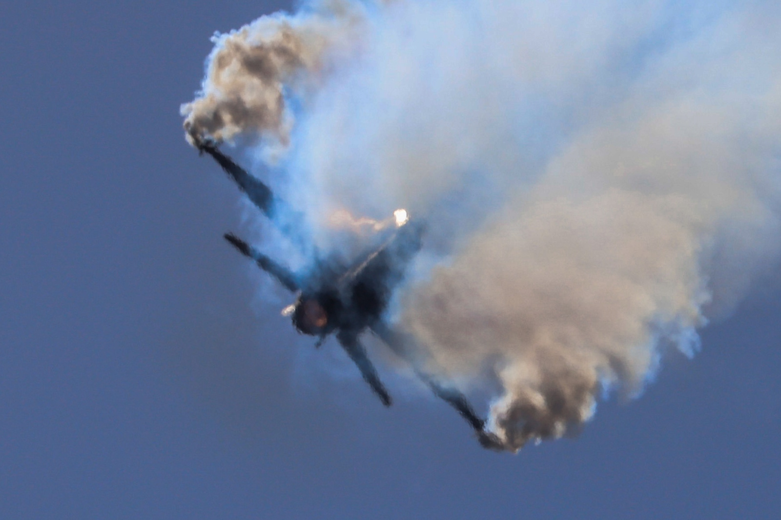 F-35, F-16 και Rafale σε εντυπωσιακή αεροπορική επίδειξη στο Φλοίσβο ...