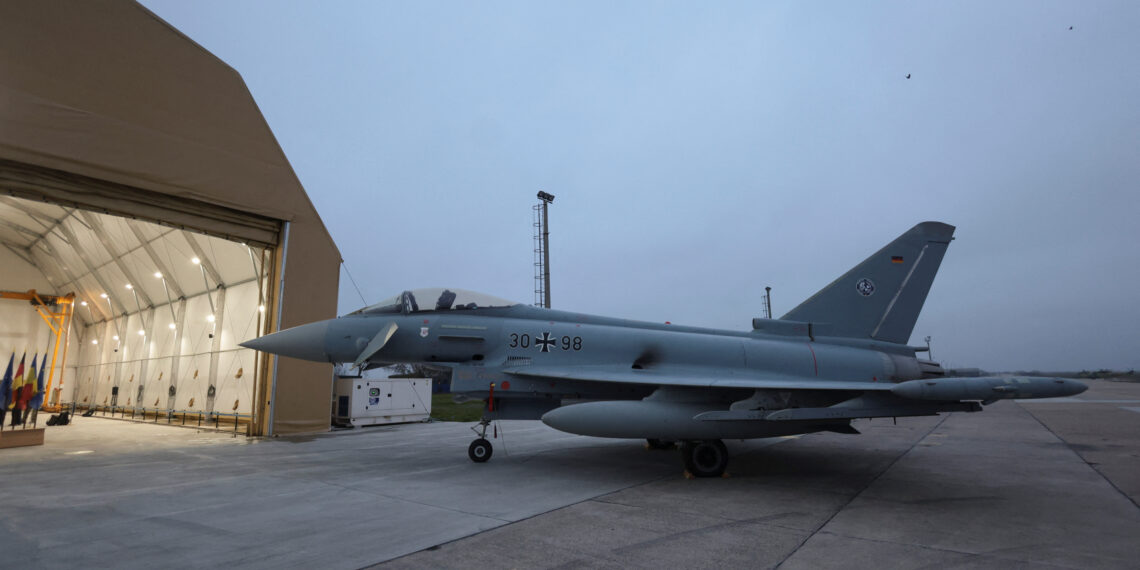 Ρουμανία: Σηκώθηκαν Eurofighter και F-16 για να αναχαιτίσουν drones που ...