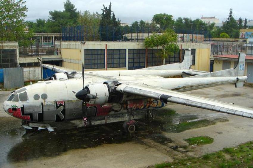 Στην Ελευσίνα μεταφέρεται ιστορικό Noratlas, που έγινε στόχος ...